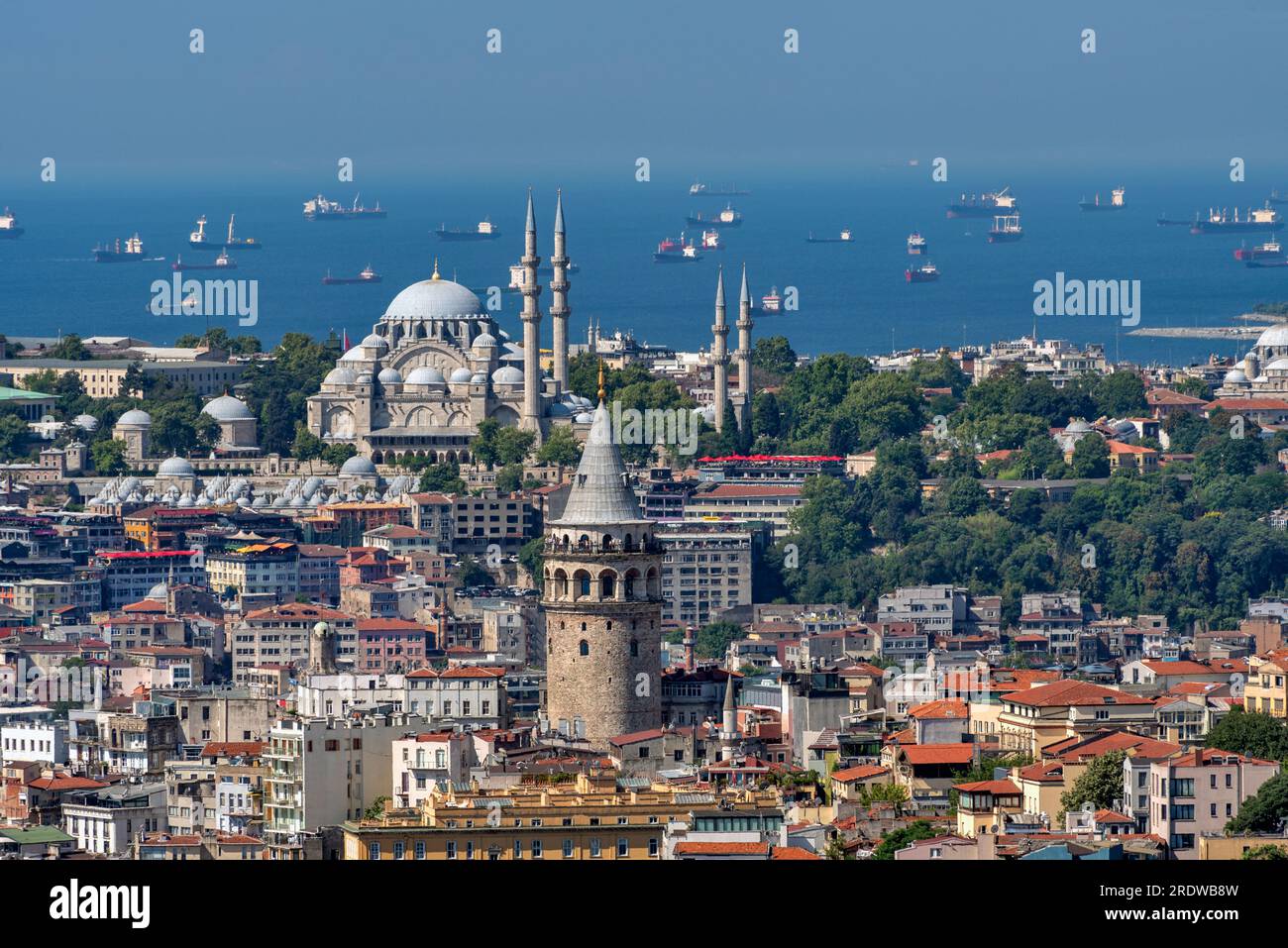 Suleymaniye istanbul aerial view hi-res stock photography and images ...