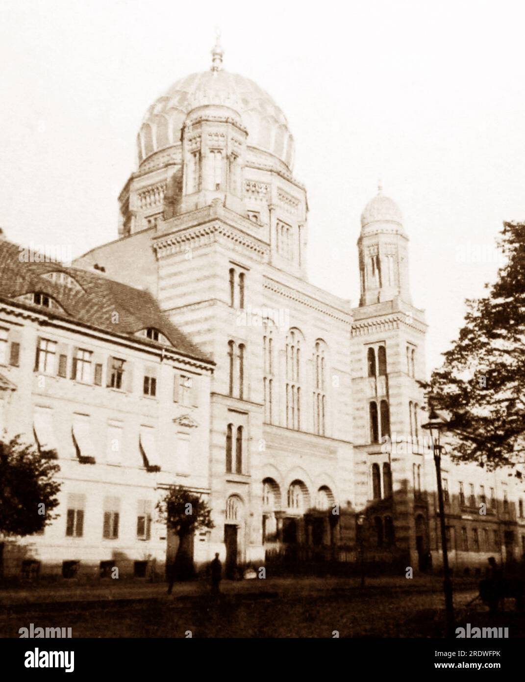 The Synagogue, Berlin, Germany, Victorian period Stock Photo - Alamy