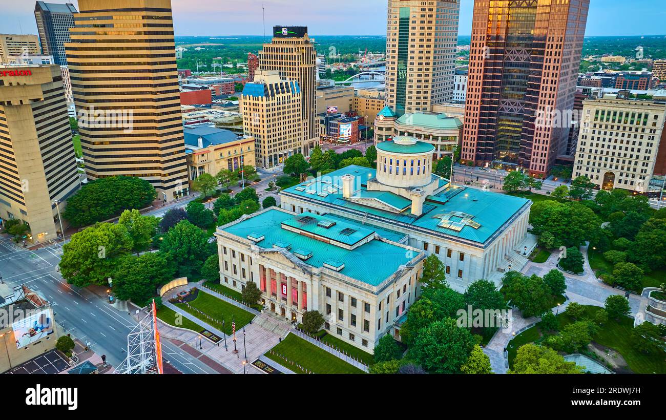 Capitol square foundation hi-res stock photography and images - Alamy