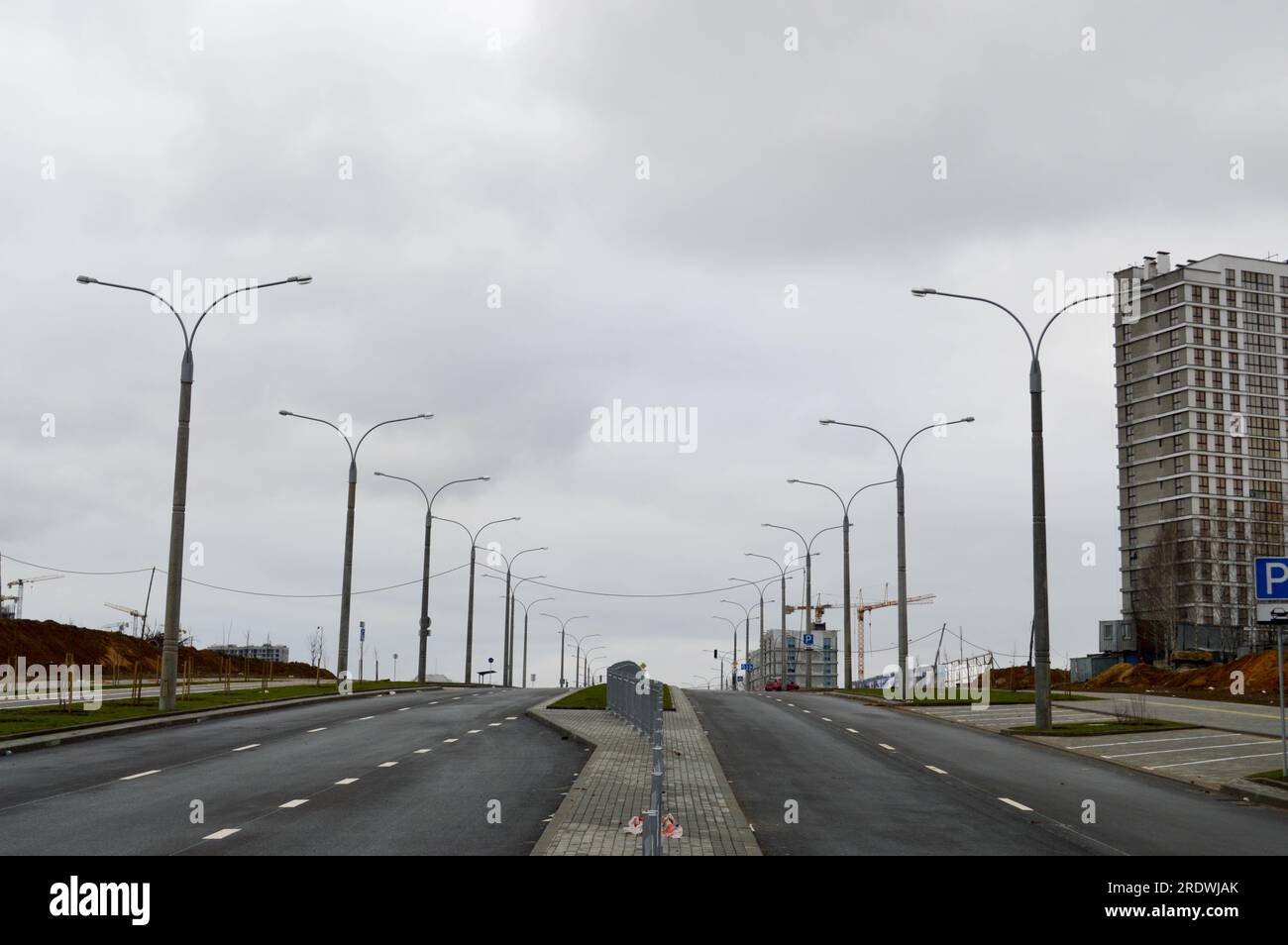 New large modern tall multi-storey comfortable urban monolithic-frame ...