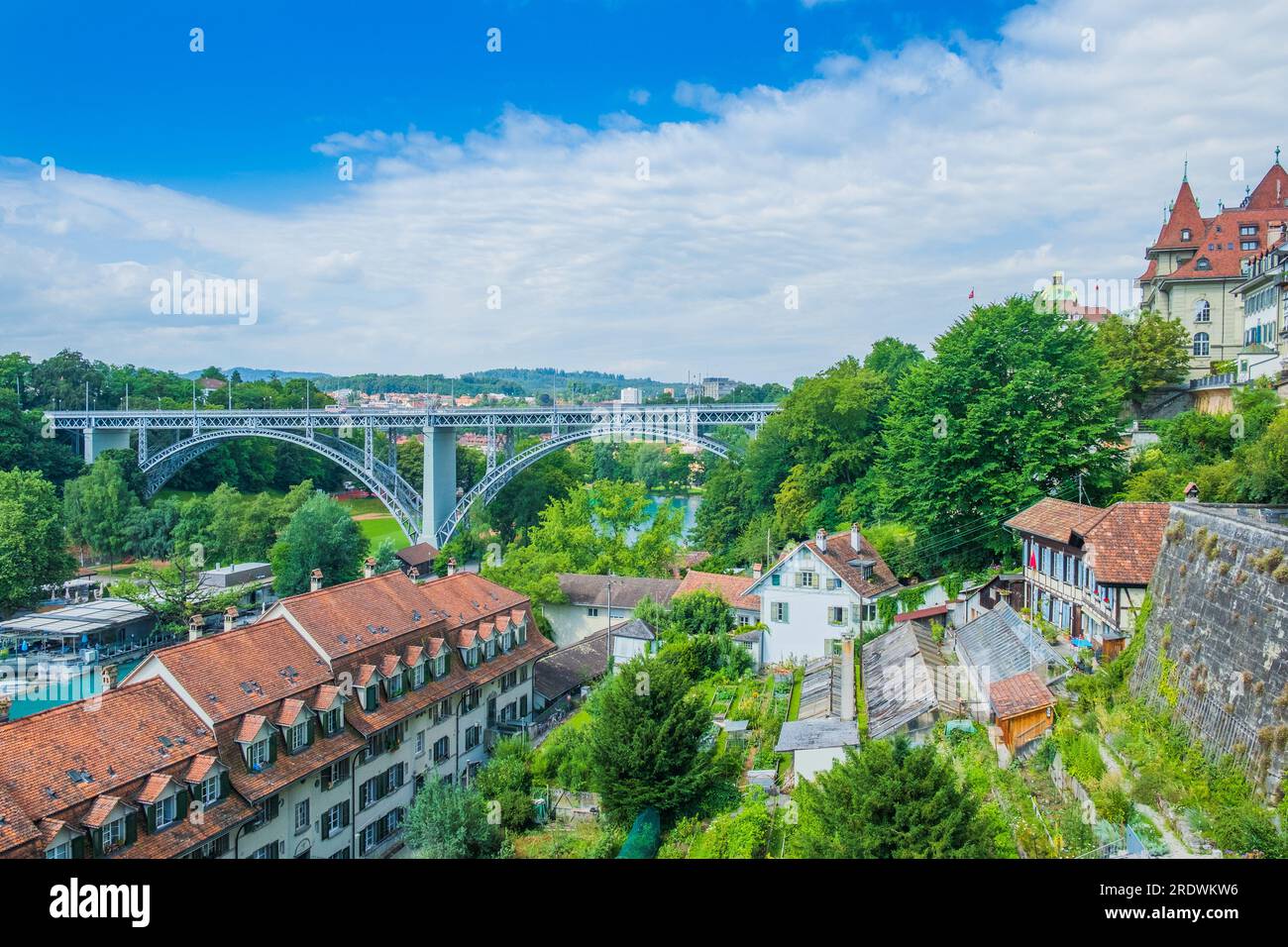 Panoramic view of Aare river and Kirchenfeldbrucke bridge in city of ...