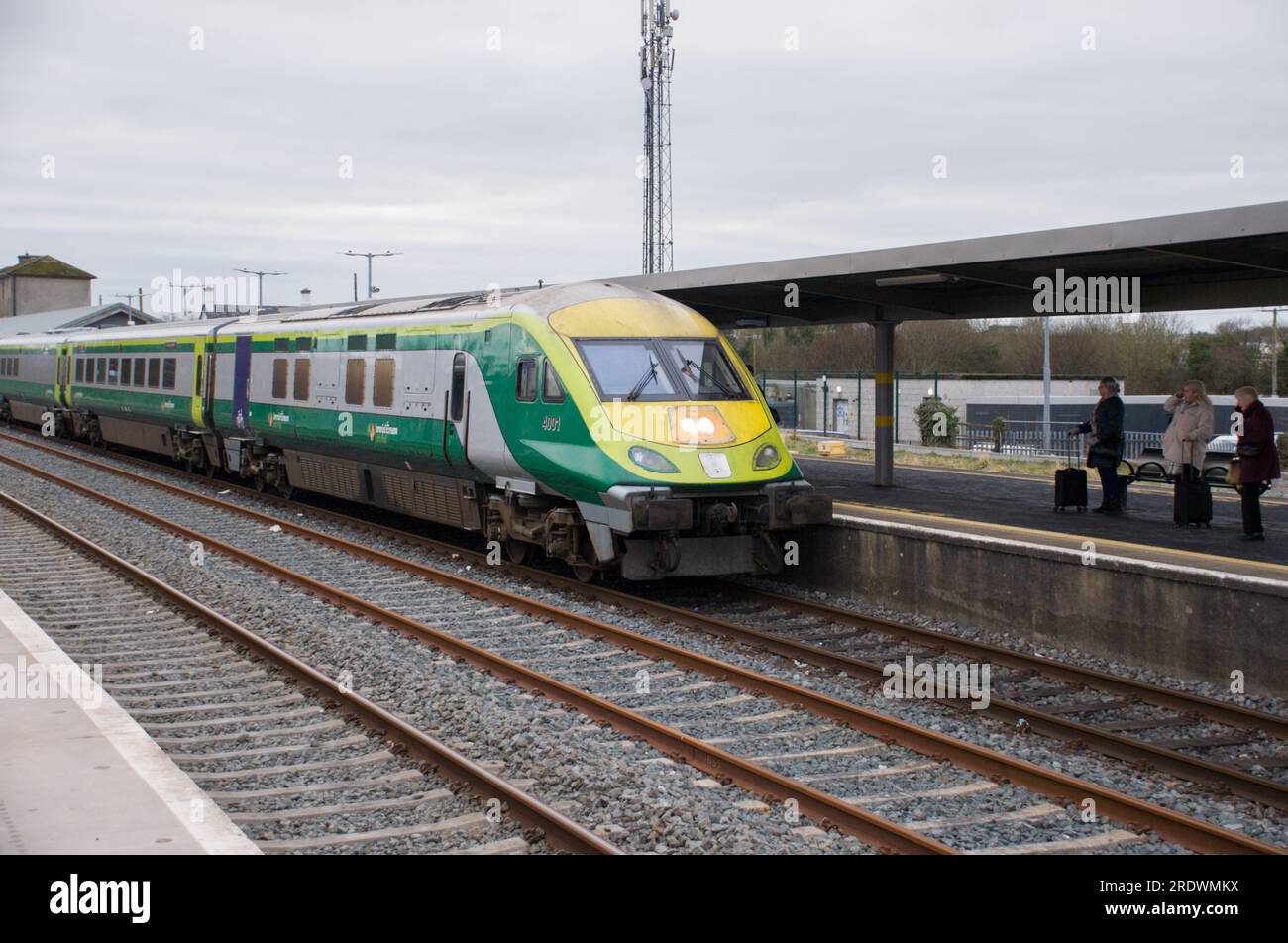 Train at limerick junction hi-res stock photography and images - Alamy