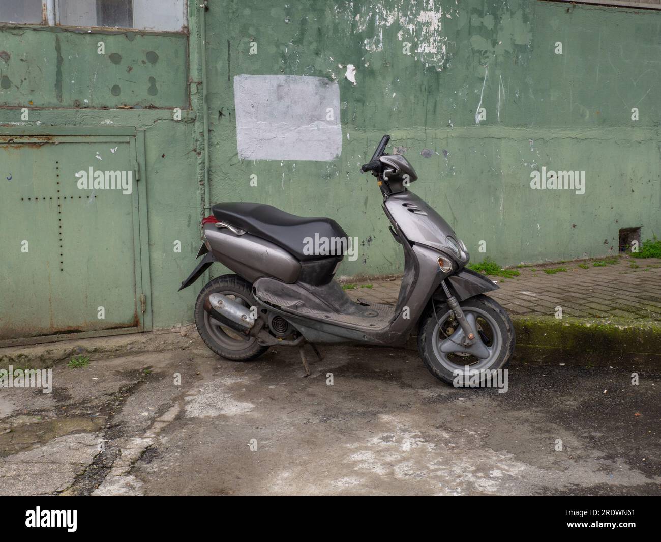 Two wheeled vehicle hi-res stock photography and images - Alamy