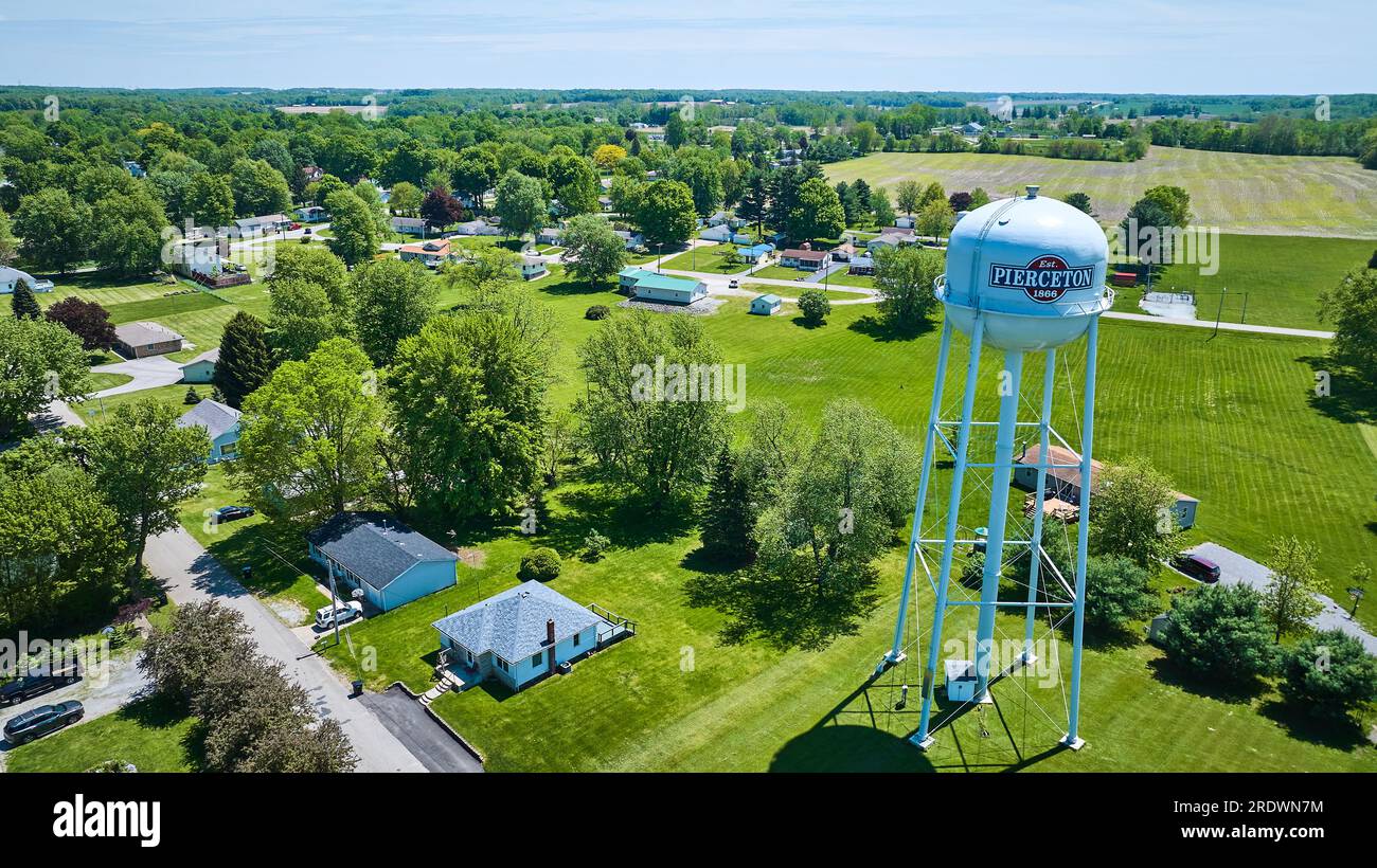 Indiana farmland aerial hi-res stock photography and images - Alamy