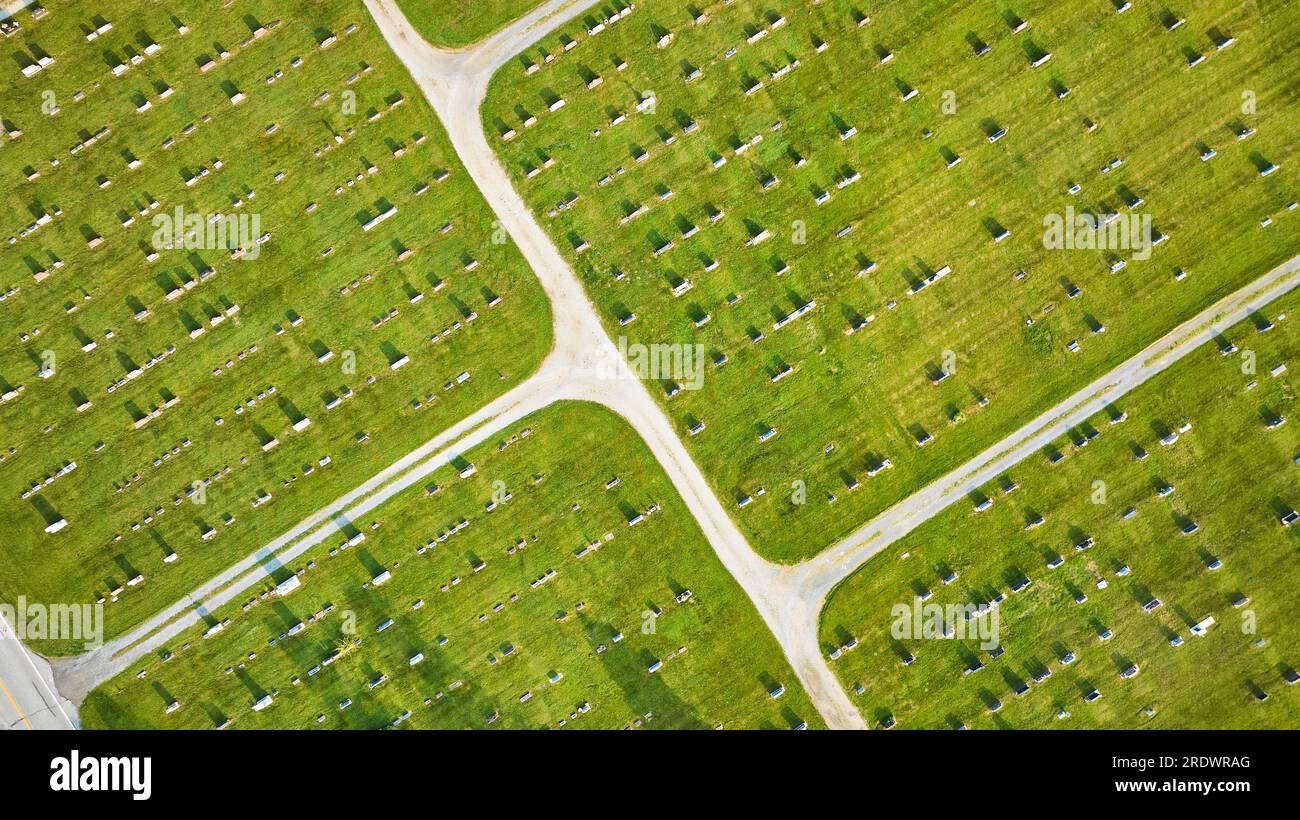 Lámpara de Pie con Cristal Montreal – Michael Amini México