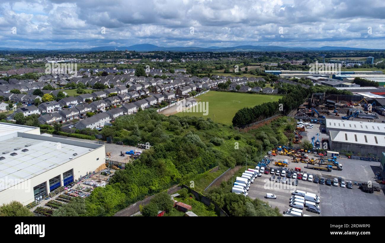 Limerick city housing hi-res stock photography and images - Alamy