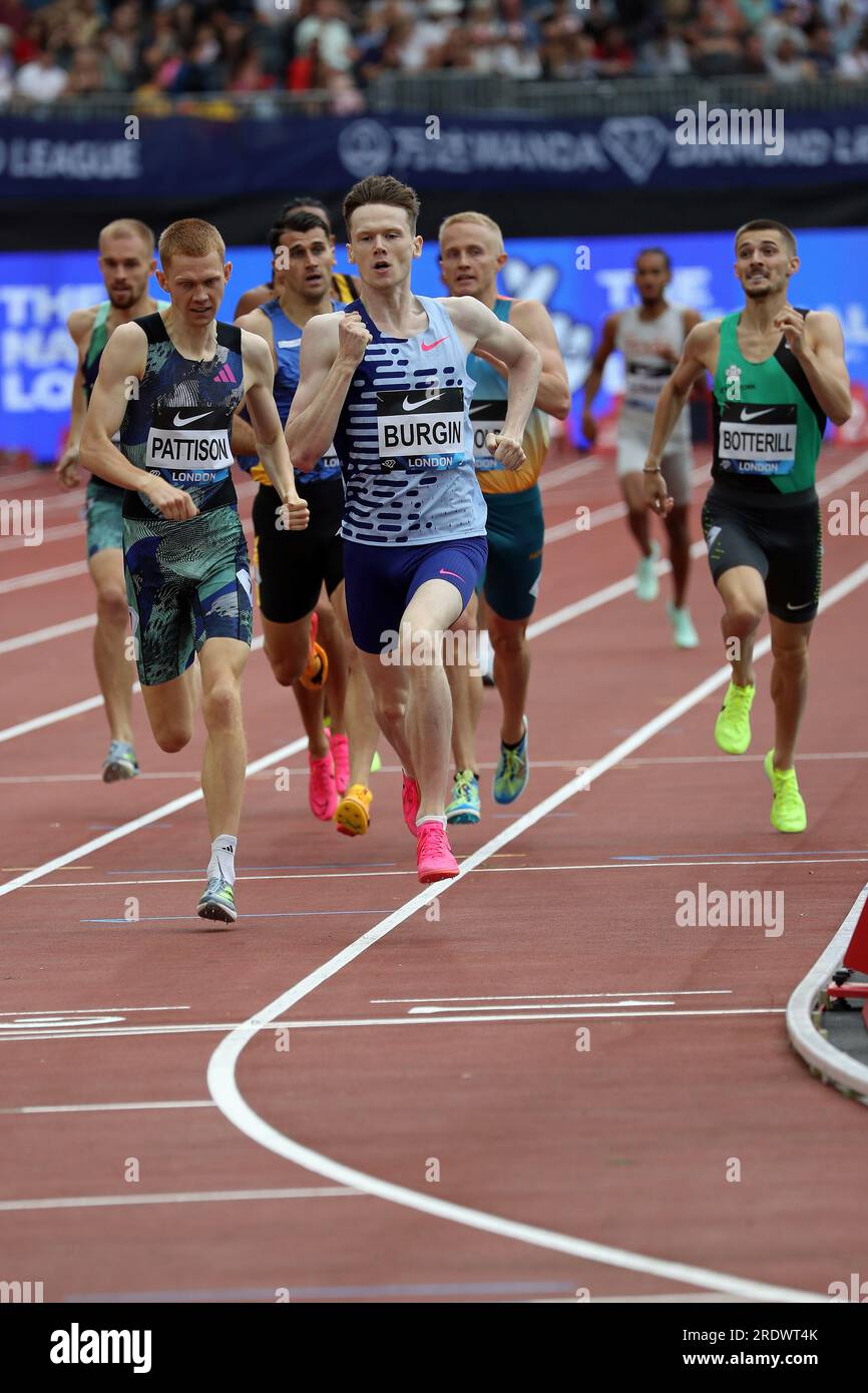 Max BURGIN winning the 800m in the Wanda Diamond League at the London ...