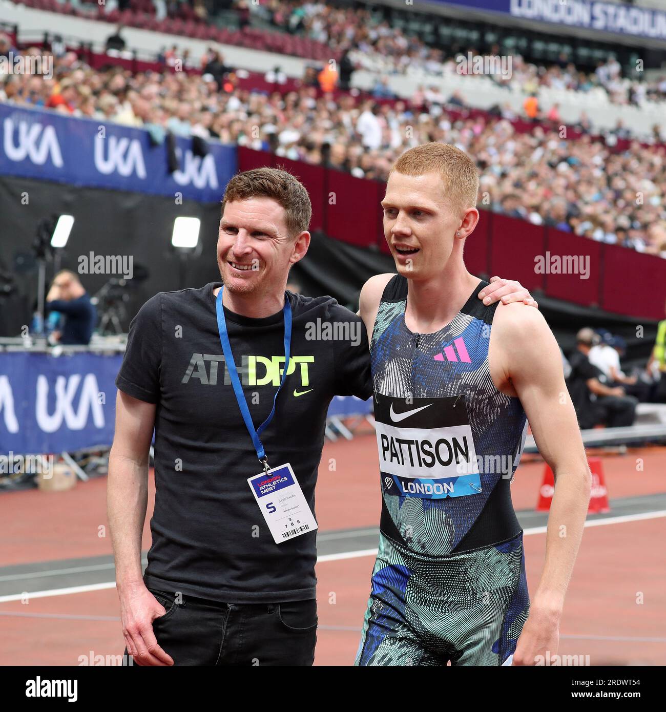 Ben PATTISON with his coach David Ragan after the 800m in the Wanda ...