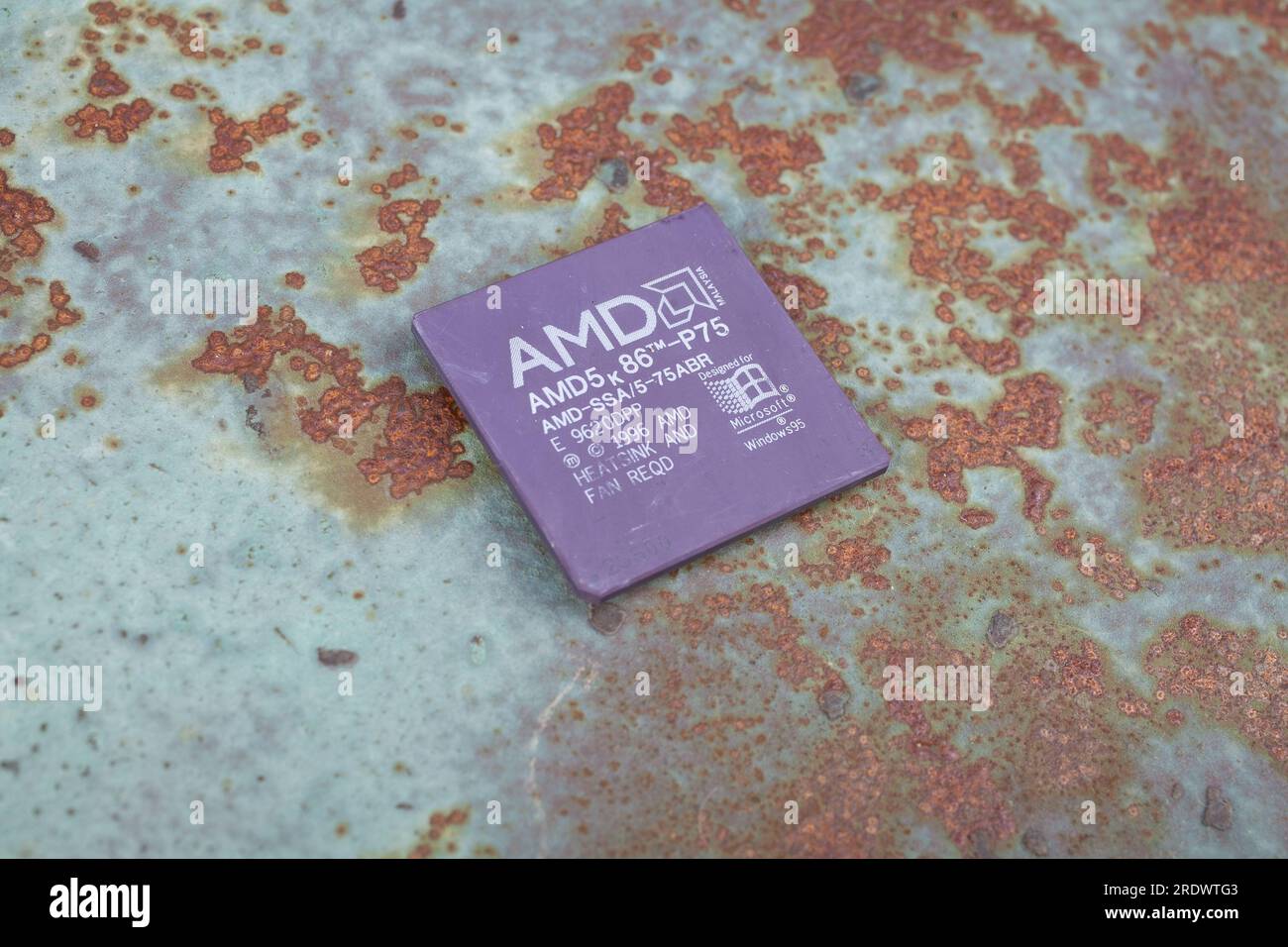 Windows microsoft retro hi-res stock photography and images - Alamy