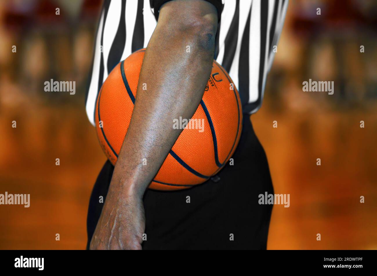 Basketball game high school hi-res stock photography and images - Alamy