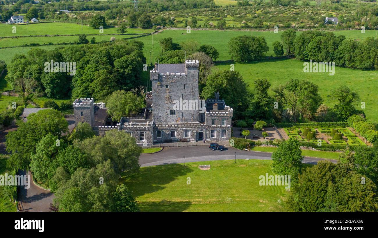 knappogue castle and surroundings Co. Clare Ireland, 15th Century ...