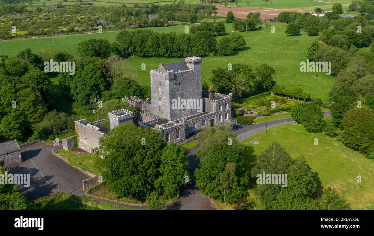 knappogue castle and surroundings Co. Clare Ireland, 15th Century ...
