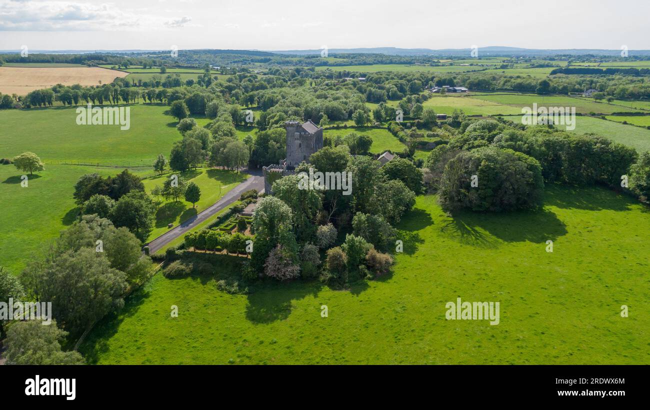 knappogue castle and surroundings Co. Clare Ireland, 15th Century ...