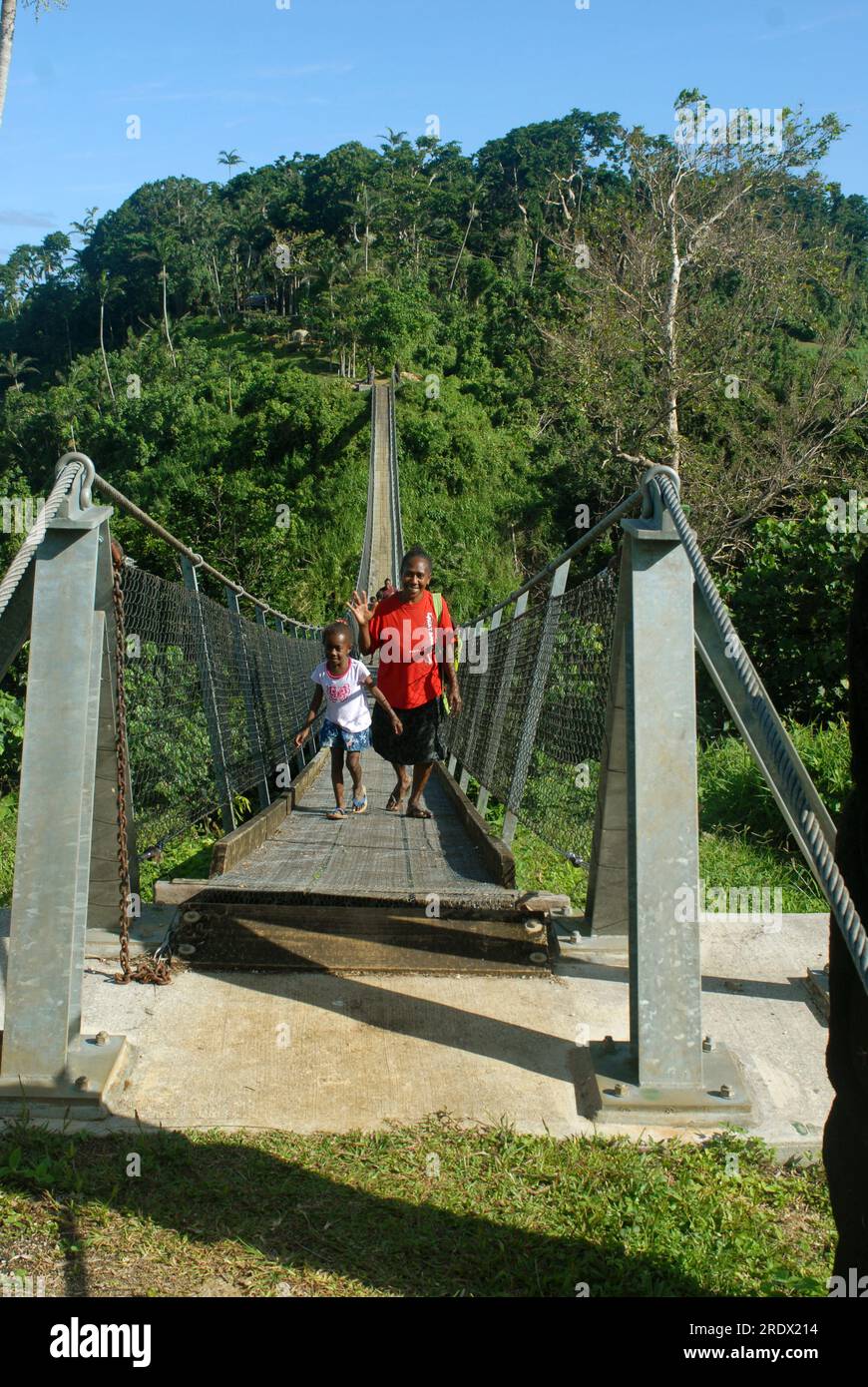 Locals on the Vanuatu Sky Bridge, Devil's Point Rd, Port Vila, Vanuatu ...