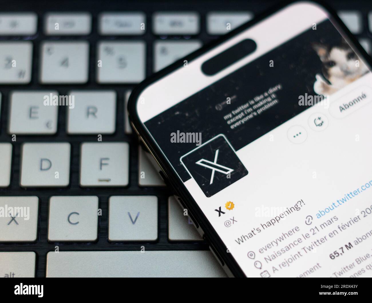 Mobile phone with new logo X for twitter Stock Photo - Alamy