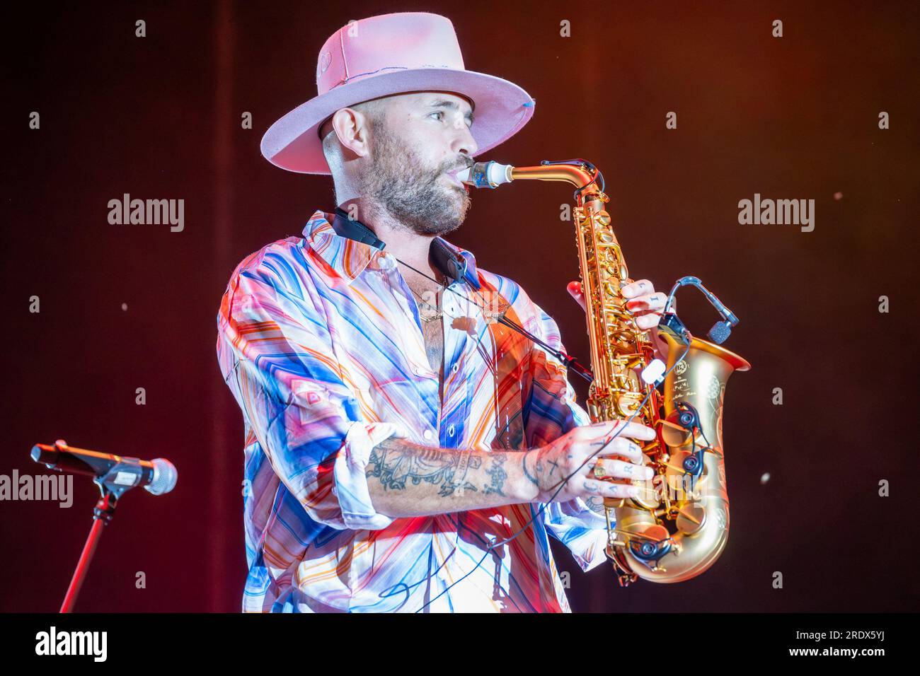 Jimmy sax concert hi-res stock photography and images - Alamy