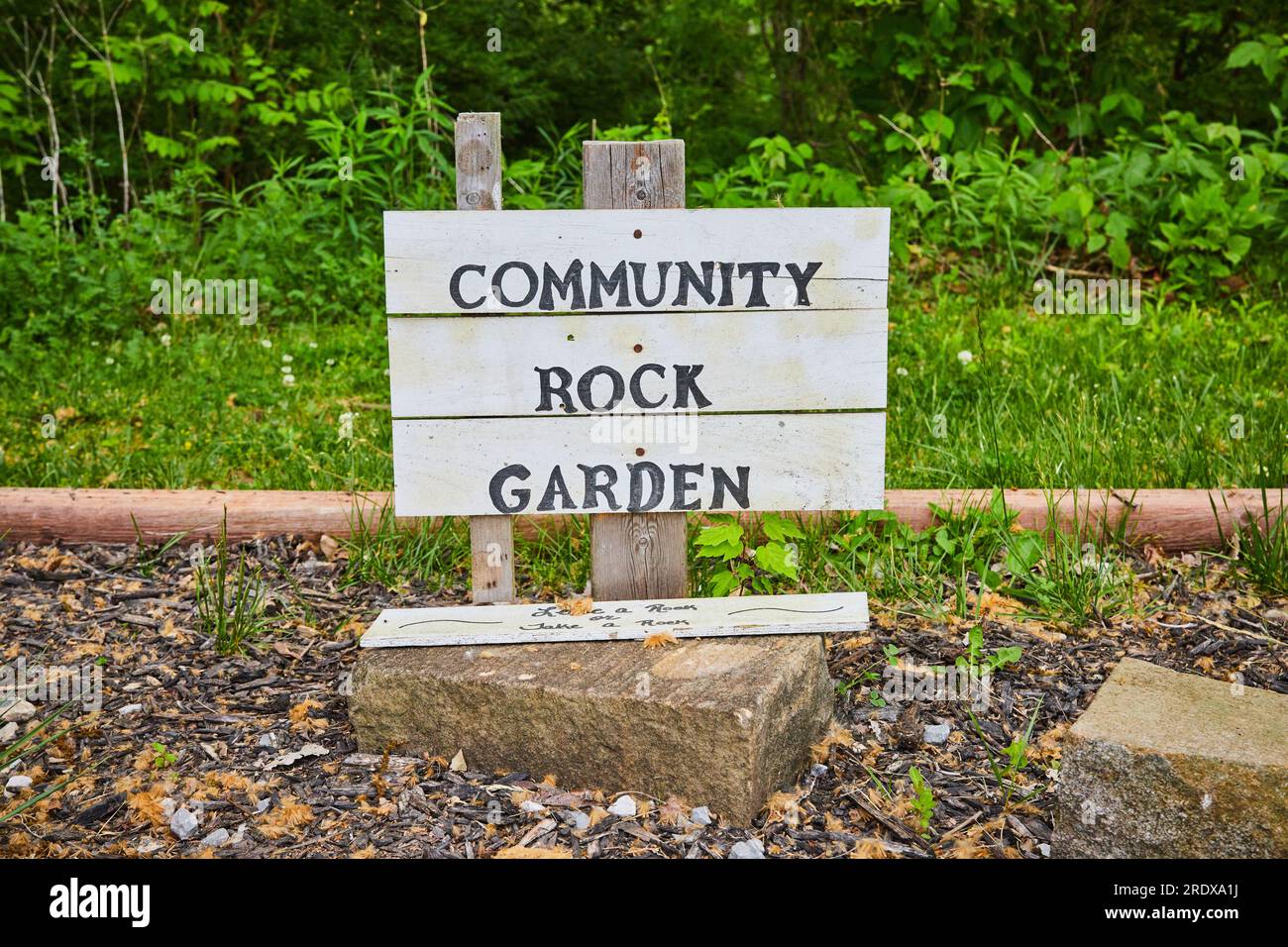 White community rock garden sign hi-res stock photography and images ...