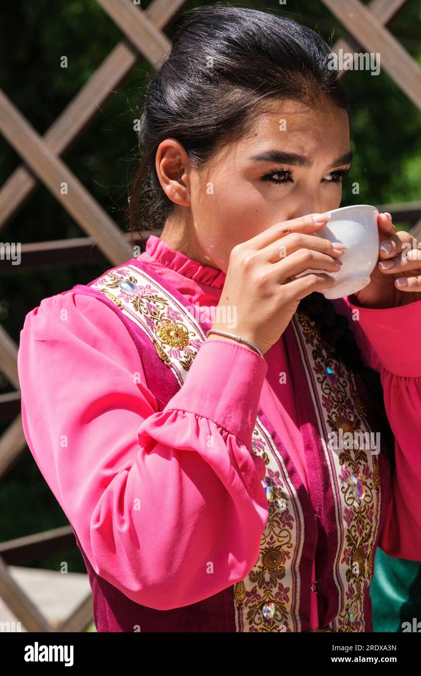 Kazakhstan, Huns Ethno Village. Young Kazakh Woman in Traditional Dress ...