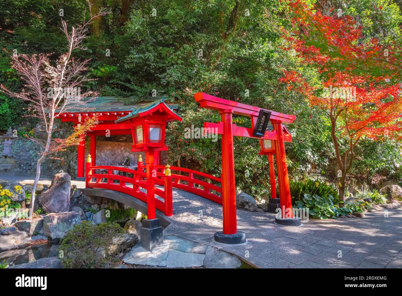 Beppu, Japan - Nov 25 2022: Hakuryu Inari Okami (White Dragon Inari ...