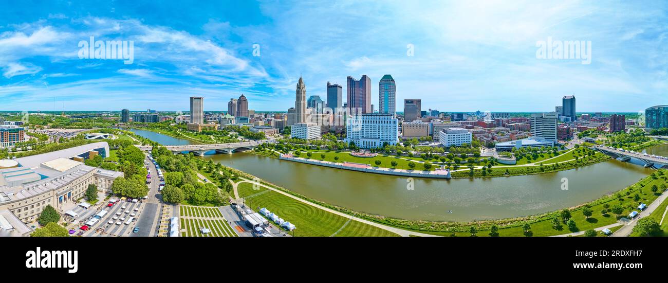 Downtown Columbus Ohio panorama aerial with full downtown skyscraper ...