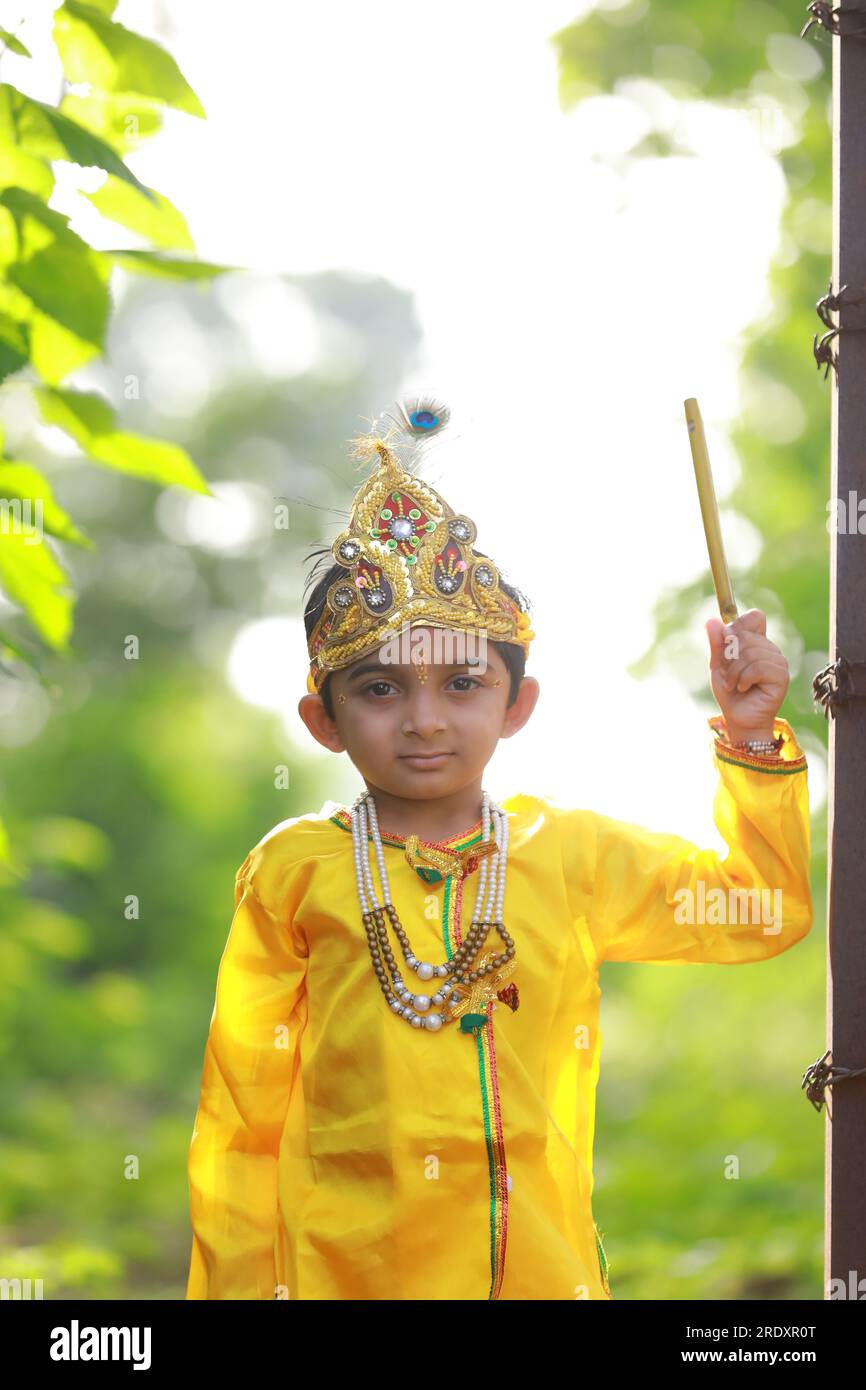 Child lord krishna hi-res stock photography and images - Alamy