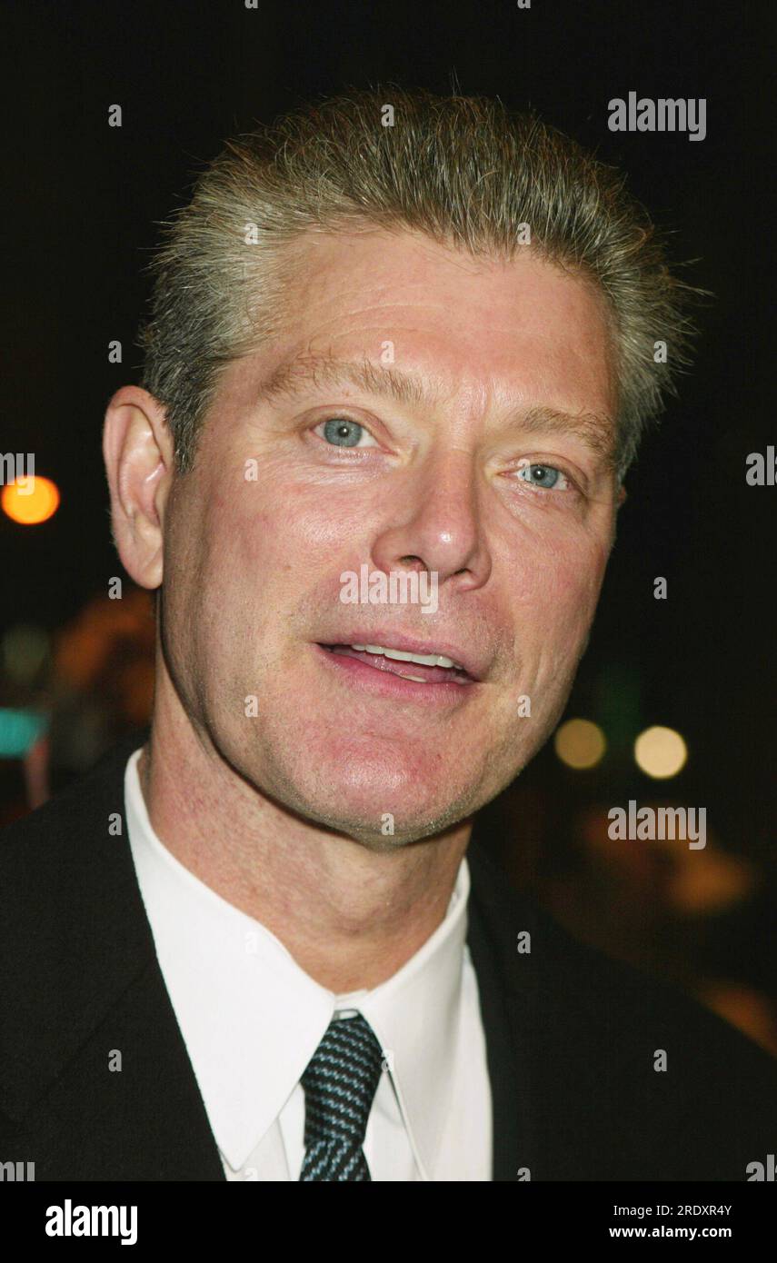 Stephen Lang arriving at the opening night of "Oldest Living ...