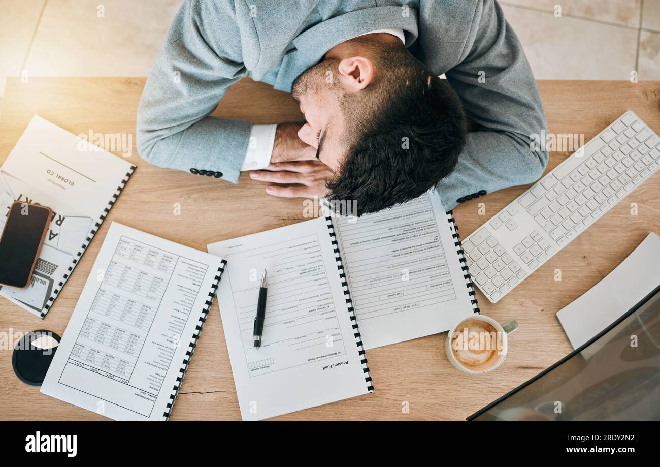 Accountant man sleeping on office hi-res stock photography and images ...