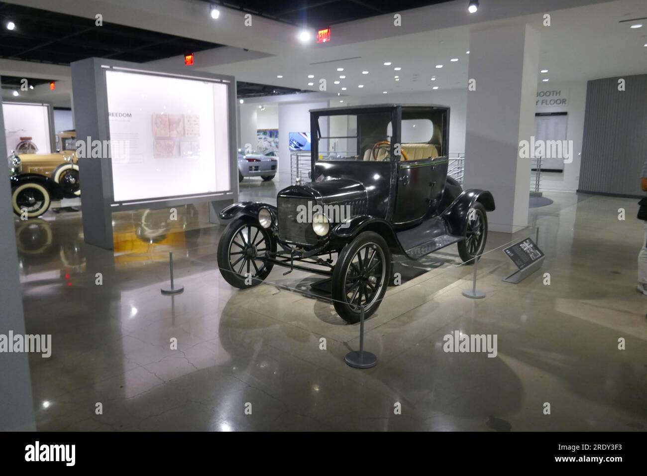 Los Angeles, California, USA 26th July 2022 Car at Peterson Automotive ...