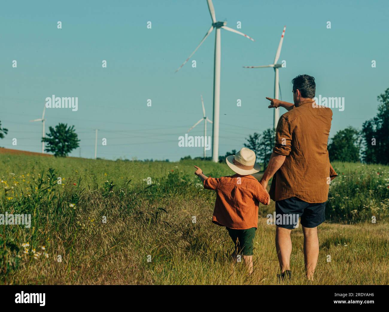 5 wind turbines hi-res stock photography and images - Alamy