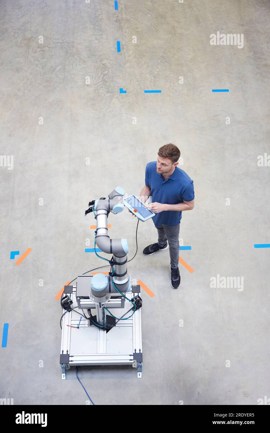 Electrical testing machine hi-res stock photography and images - Alamy