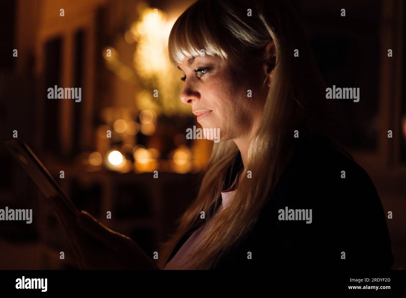 Person computer night hi-res stock photography and images - Alamy