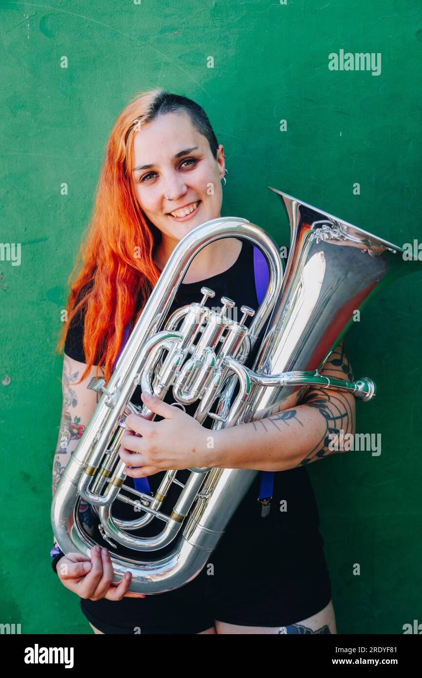Silver trumpet long hi-res stock photography and images - Alamy