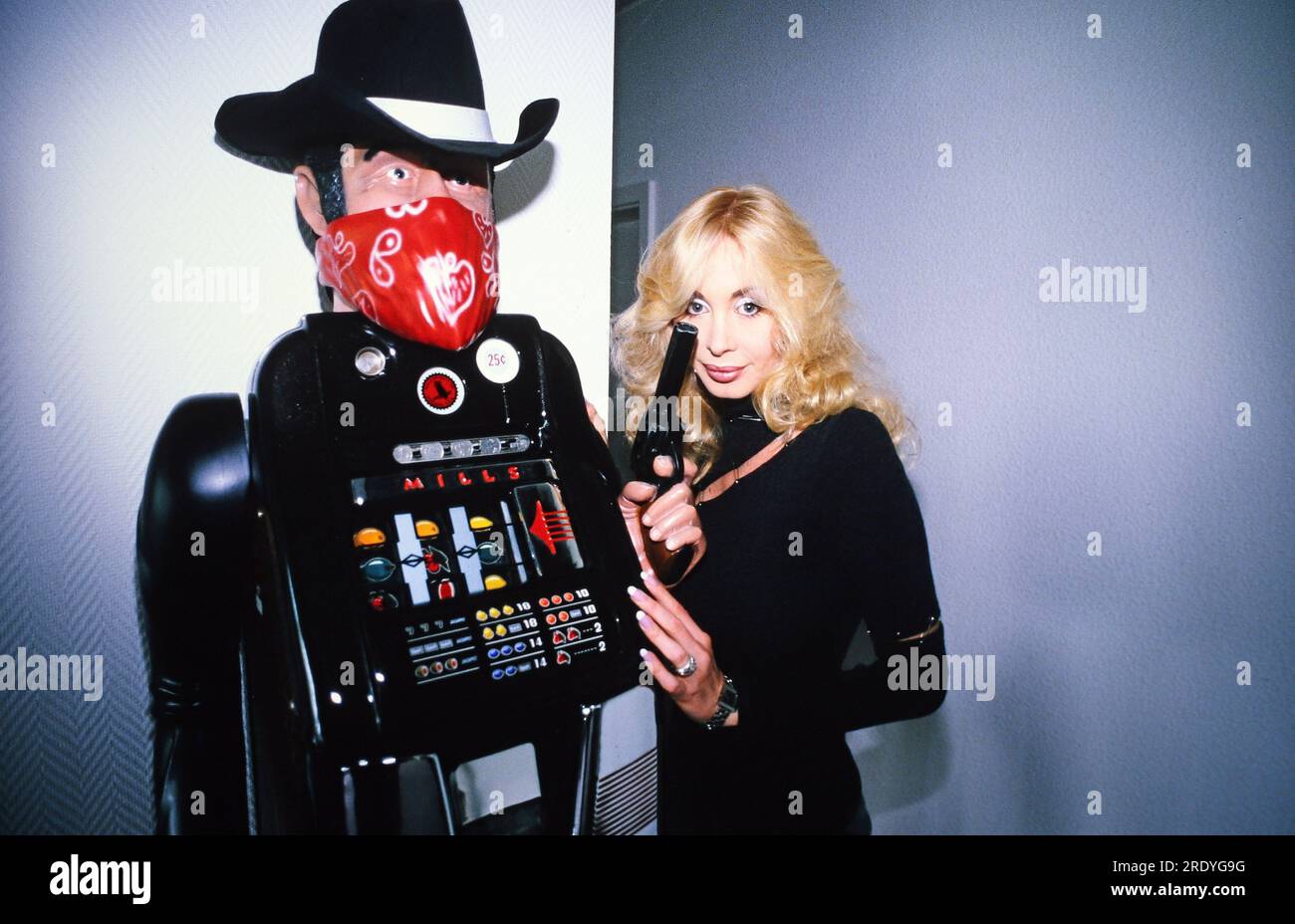 Dolly buster hi-res stock photography and images - Alamy