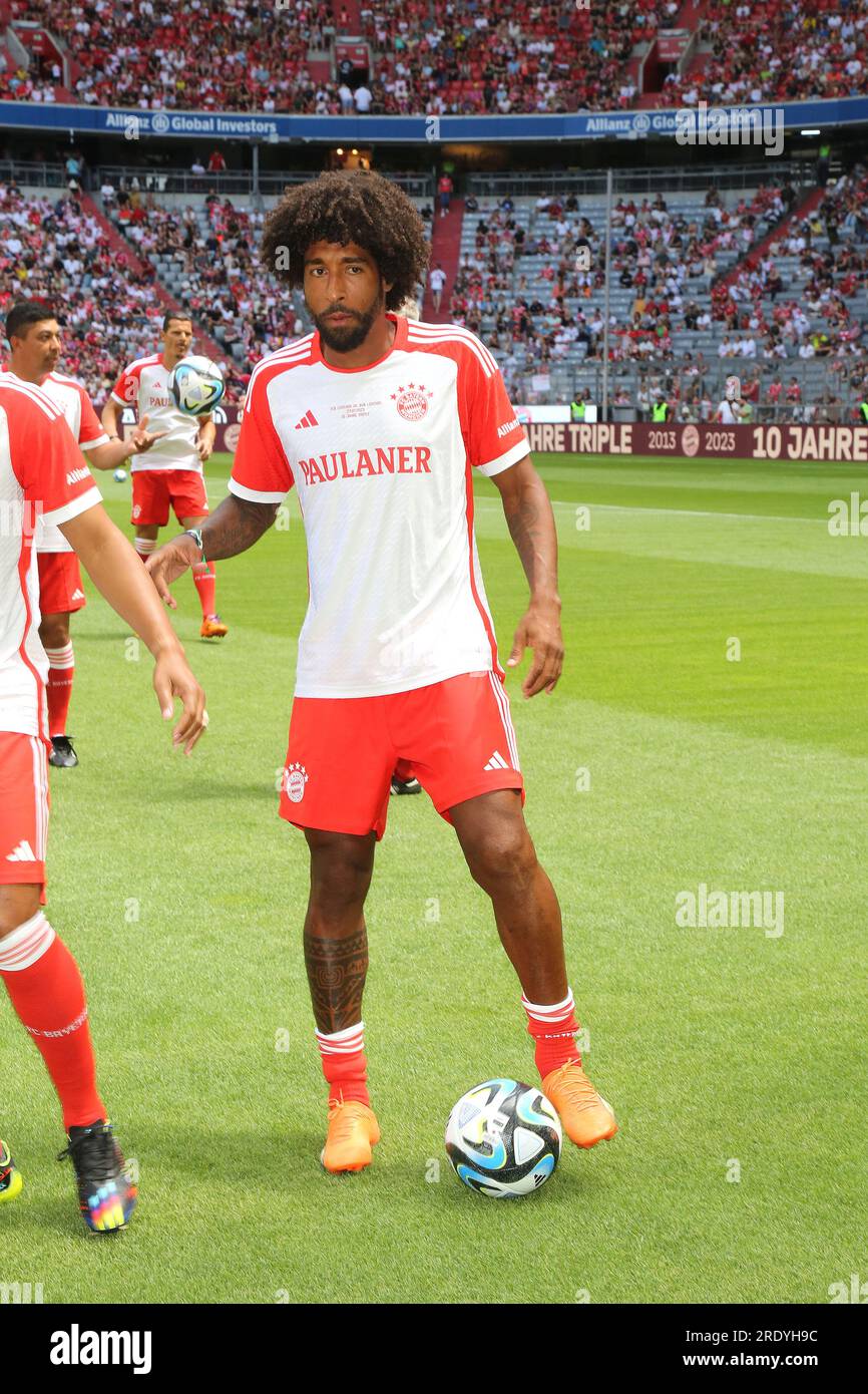 Dante - FcBayern legends team, Former FcBayern player, Fee liable image ...