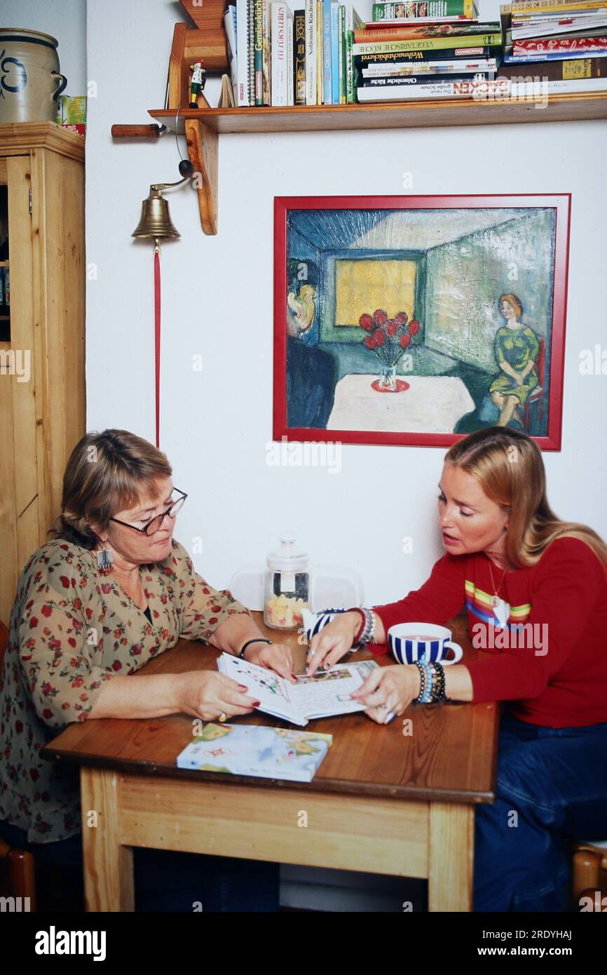 Nadja Engel, deutsche Schauspielerin, fotografiert in einer ...