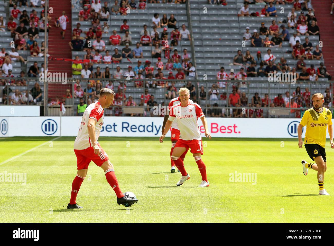 Fcbayern team presentation season 2023 2024 hi-res stock photography ...