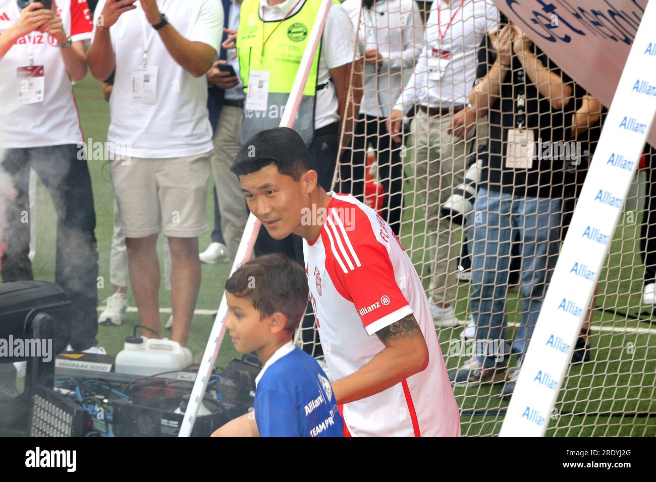 Min jae kim fc bayern munchen hi-res stock photography and images - Alamy