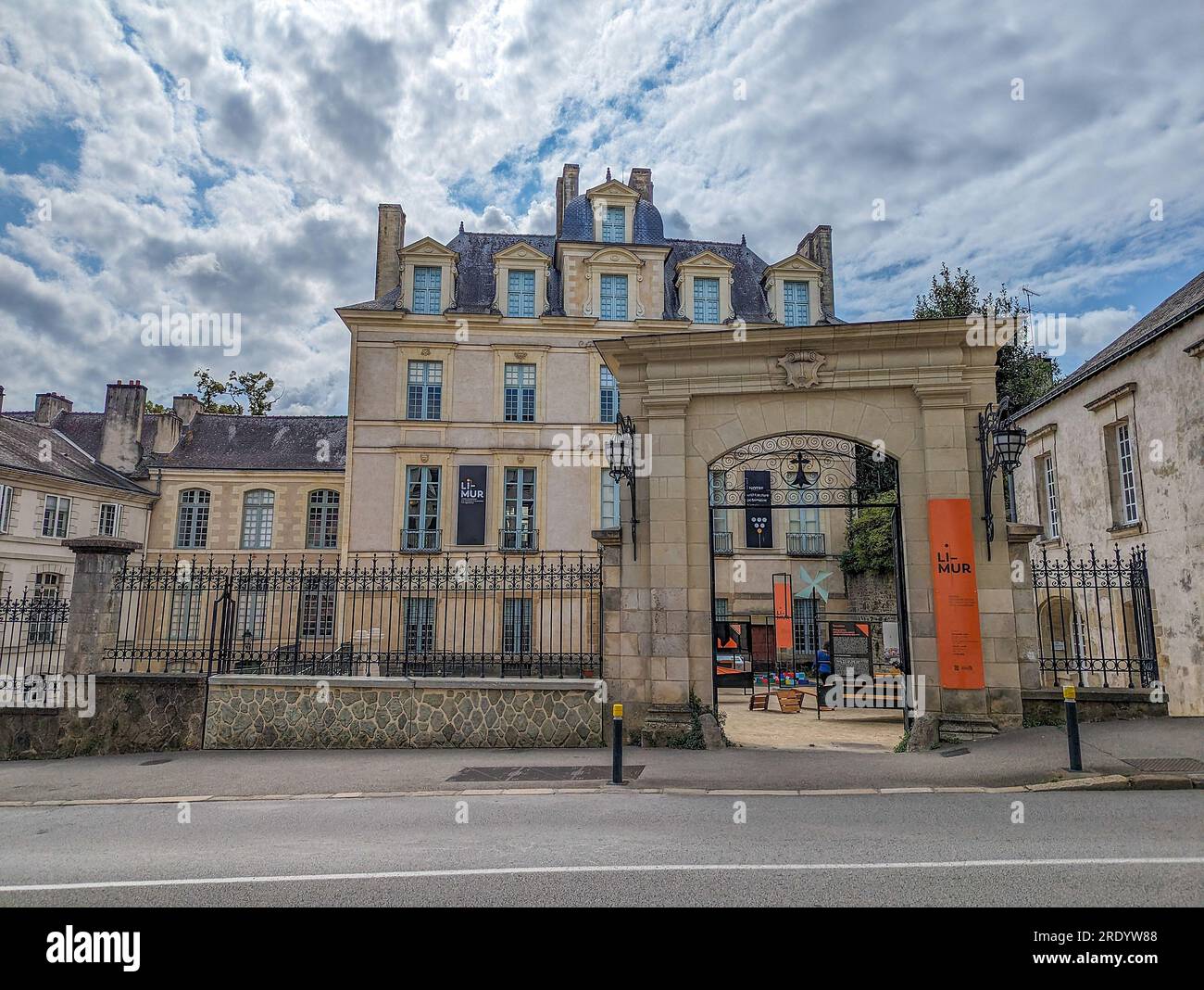 Hotel de limur hi-res stock photography and images - Alamy