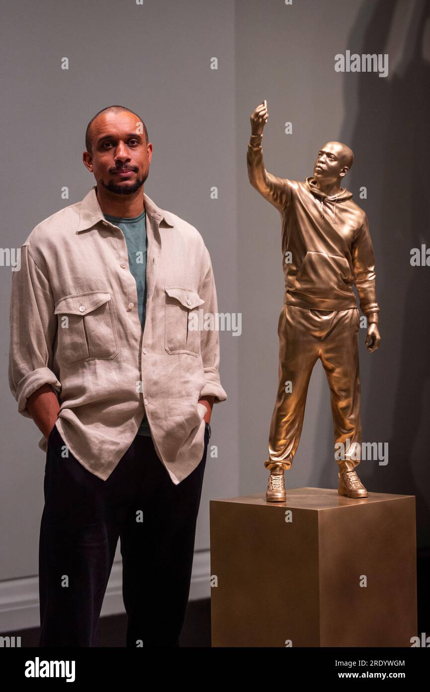 London, UK. 24 July 2023. Sculptor Thomas J Price with 'Signals', 2021 ...