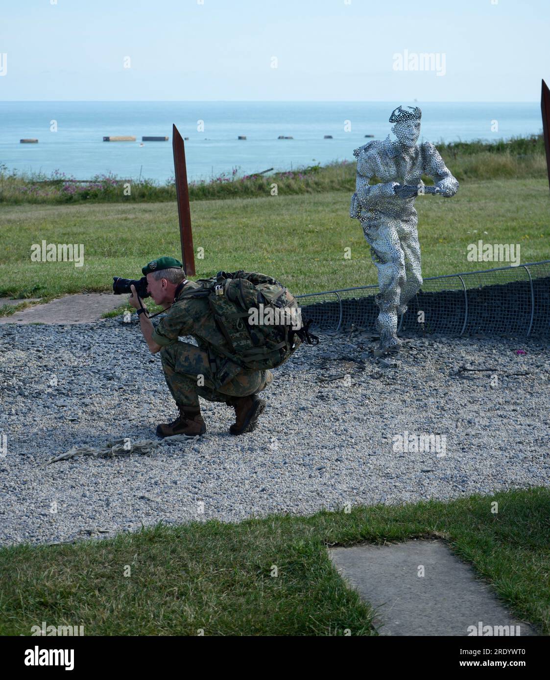 Ww2 british soldier uniform hi-res stock photography and images - Alamy