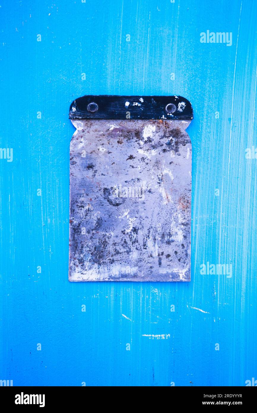 Scraper knife hi-res stock photography and images - Alamy