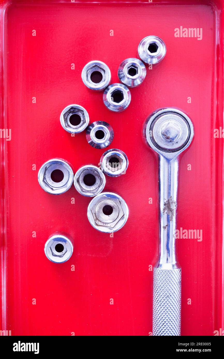 Ratchet drill hi-res stock photography and images - Alamy