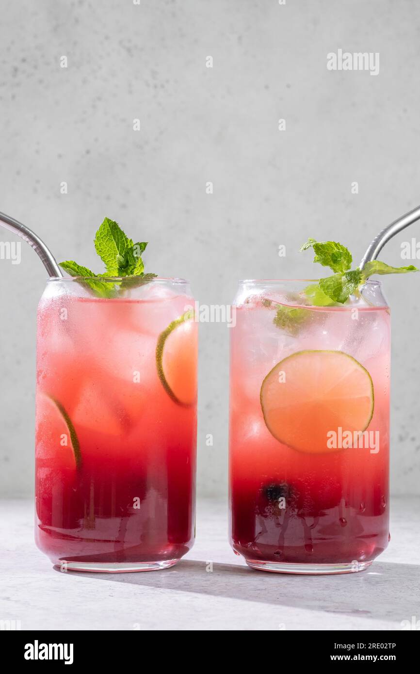 Delicious blueberry lime lemonade with soda water and blueberries on ...