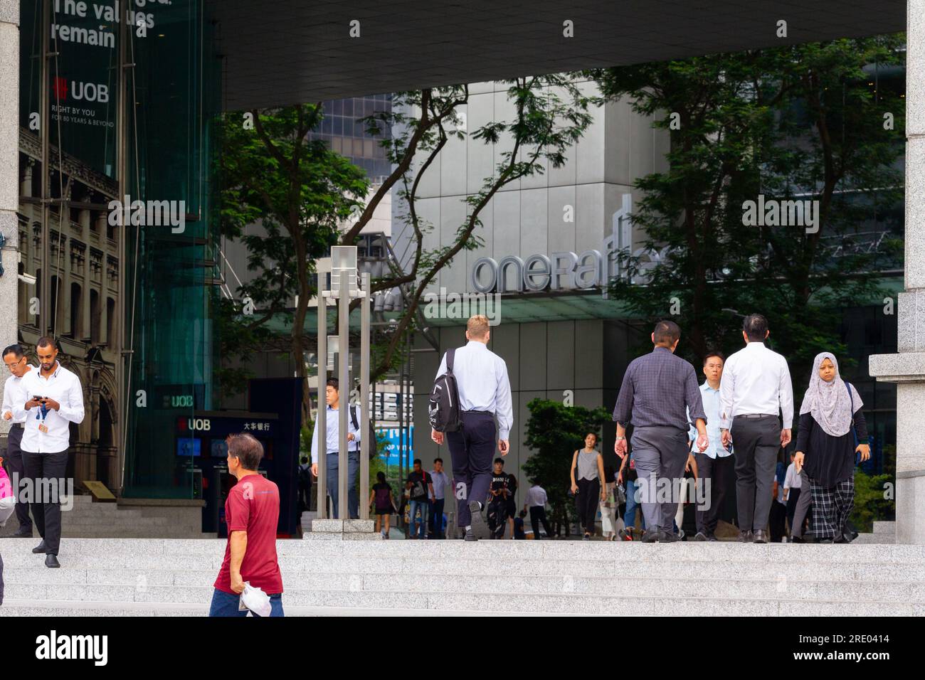 UOB Plaza at Raffles Place on the Boat Quay at the Singapore River in ...