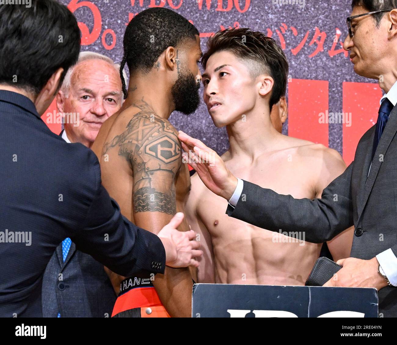 Naoya inoue stephen fulton hi-res stock photography and images - Alamy