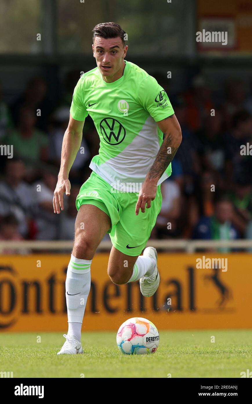 Vfl wolfsburg becks selection hi-res stock photography and images - Alamy