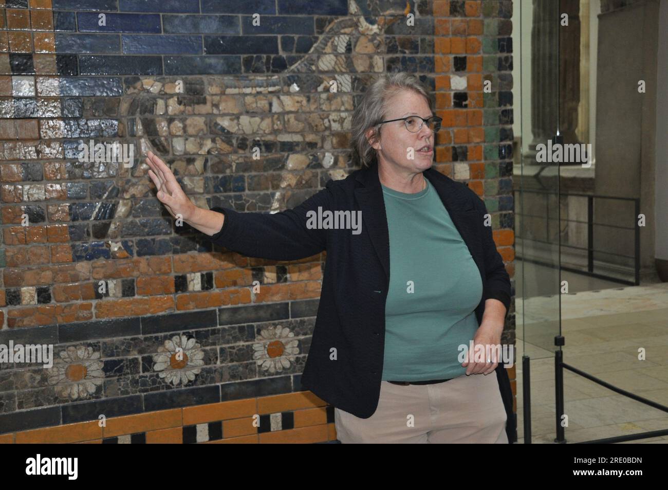 Barbara helwing hi-res stock photography and images - Alamy