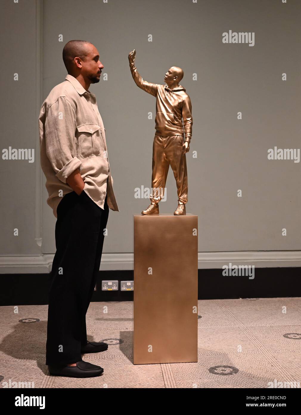 Leading figurative sculptor hi-res stock photography and images - Alamy