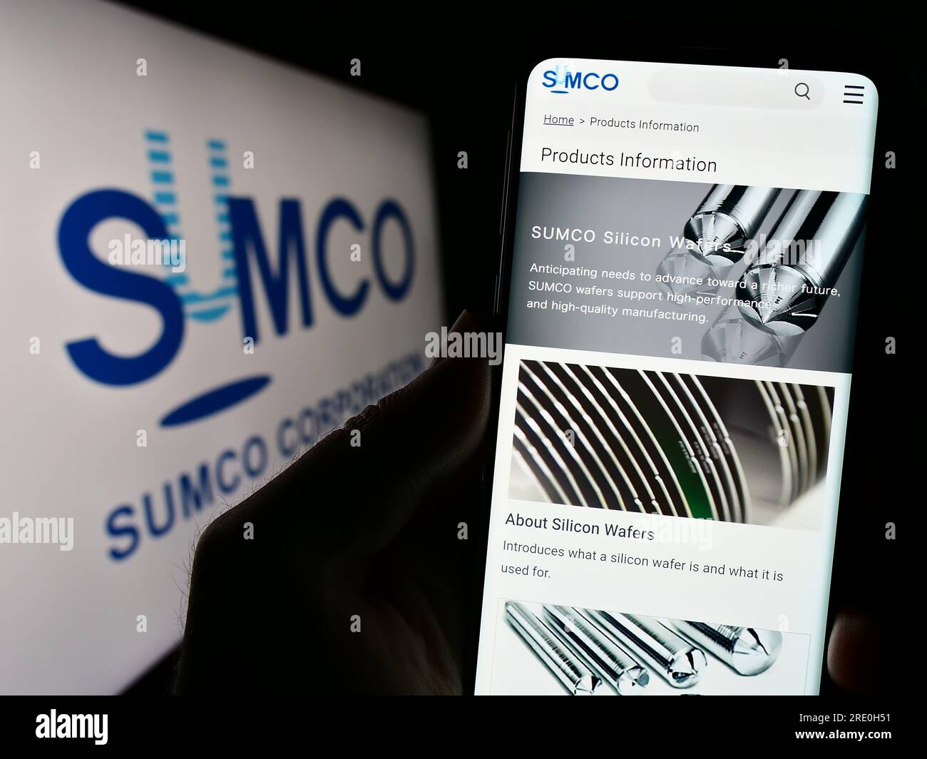 Semiconductor wafer silicon hi-res stock photography and images - Alamy