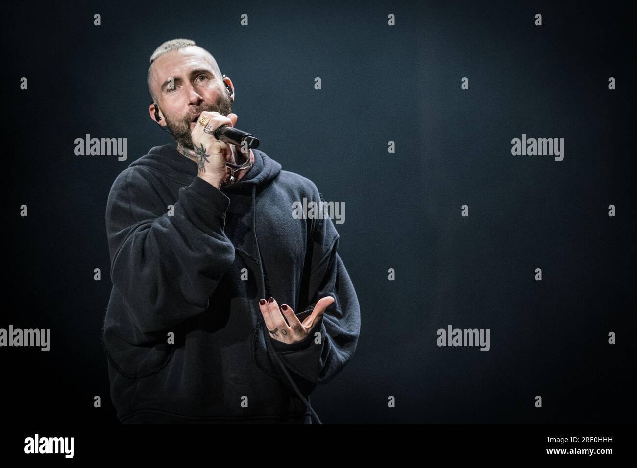 Maroon five band hi-res stock photography and images - Alamy
